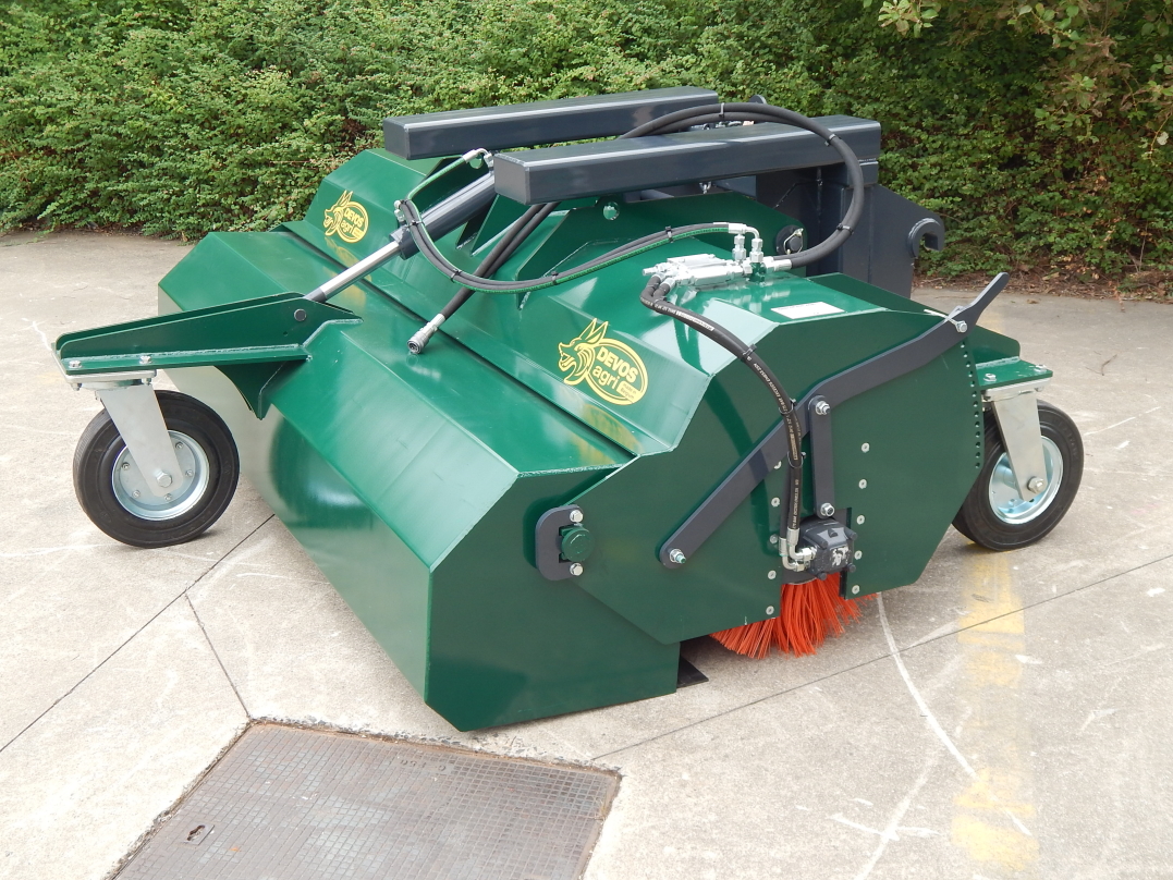 Borstelmachine Delta Major | Devos Agri